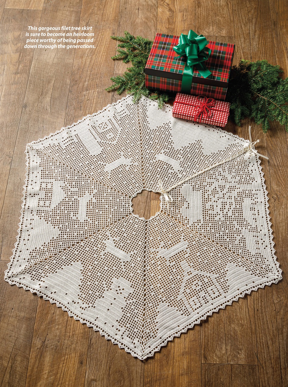 Crochet World Magazine - December 2022 Back Issue